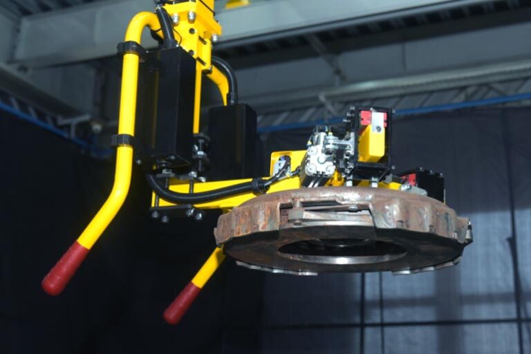 Innovative Gripper for Handling Clutch Housings